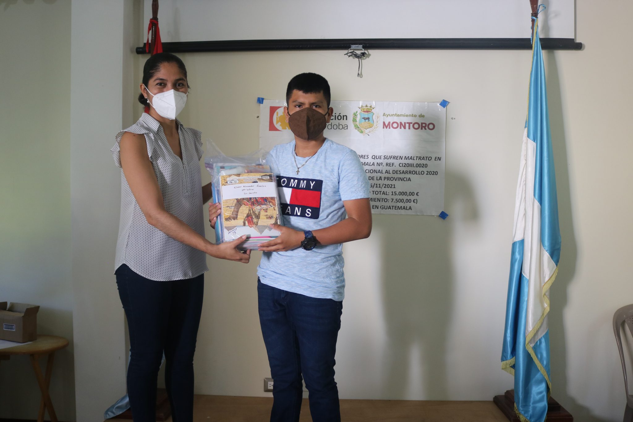 Becas Escolares - Paz y Bien Guatemala